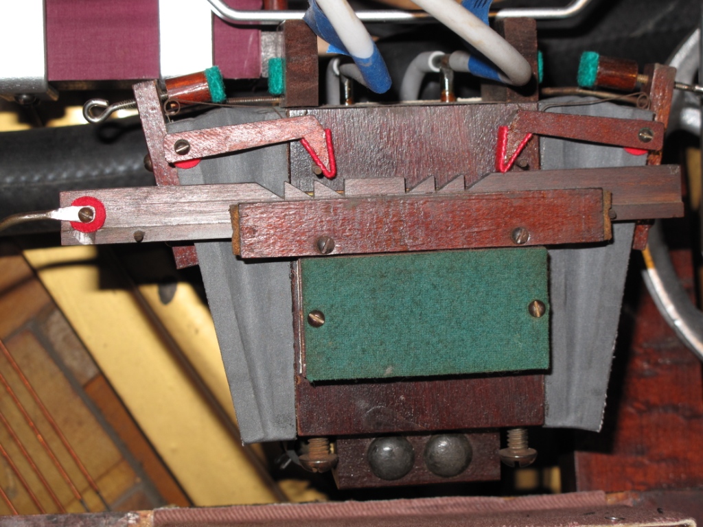 Pictures of the Melville Clark 'Solo-Apollo' player mechanism